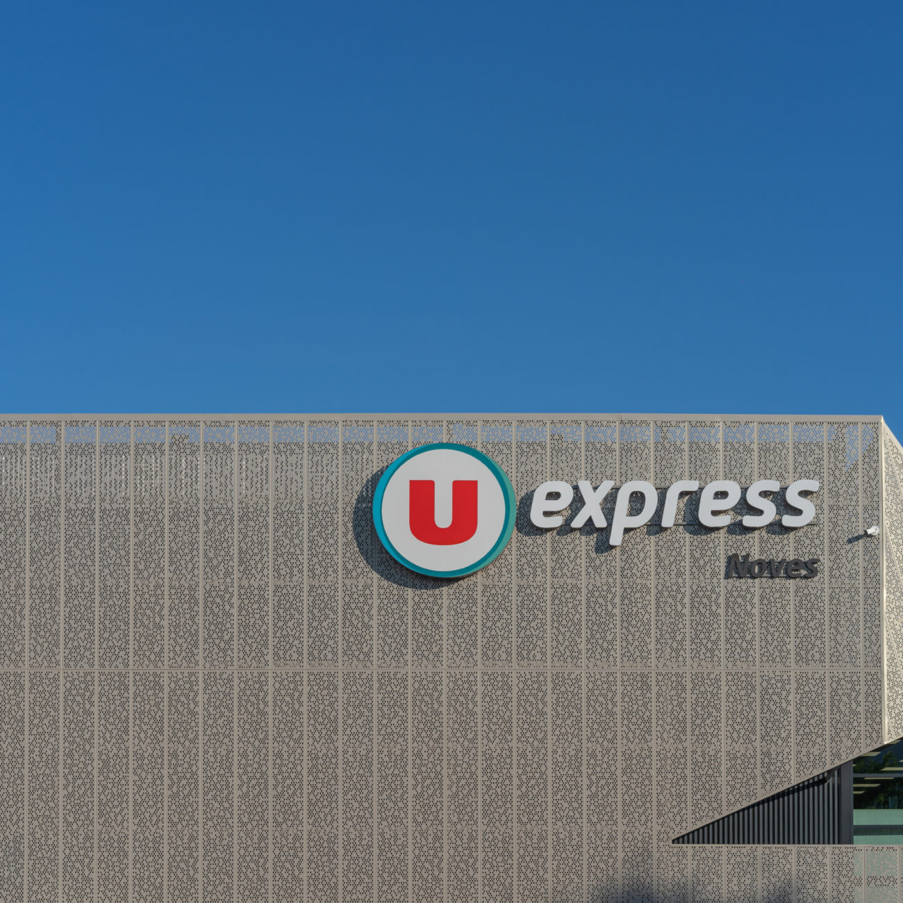 Réalisations d'Implantation Commerciale - Projets, Livraison en cours